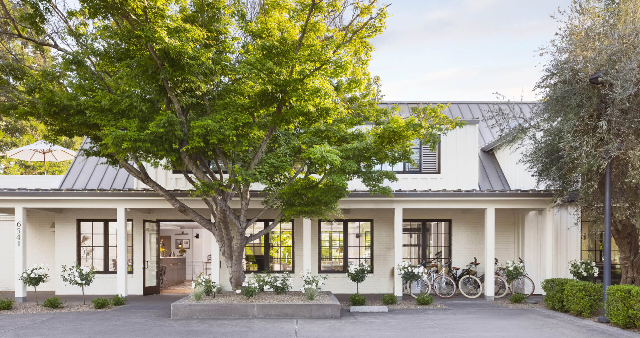 Vintage House Official Website - Estate Yountville Resort